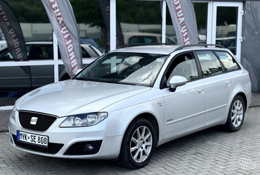 Grey SEAT Exeo 2012 in Radviliskis, with an engine capacity of 2.00 L and mileage of 226 thousand km for 3750 €, photo 4 on AUTOMOTO.COM.LV