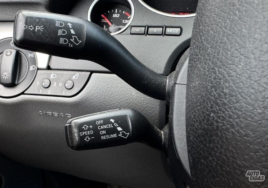 Grey SEAT Exeo 2012 in Radviliskis, with an engine capacity of 2.00 L and mileage of 226 thousand km for 3750 €, photo 23 on AUTOMOTO.COM.LV