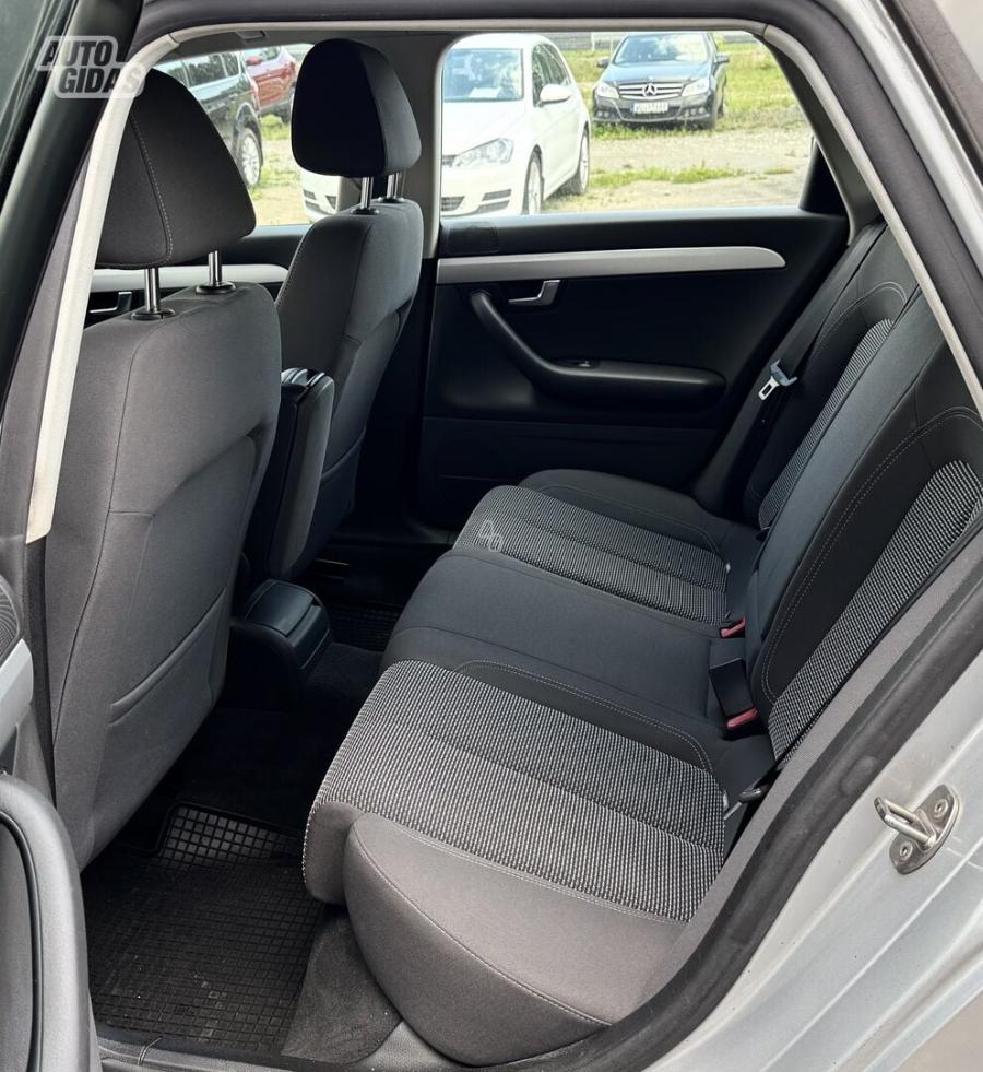 Grey SEAT Exeo 2012 in Radviliskis, with an engine capacity of 2.00 L and mileage of 226 thousand km for 3750 €, photo 26 on AUTOMOTO.COM.LV