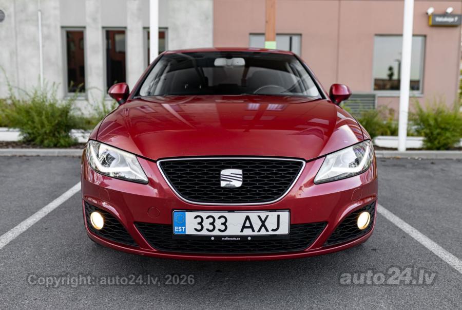 Red SEAT Exeo 2012 in Tallinn, with an engine capacity of 2.00 L and mileage of 181 thousand km for 4999 €, photo 3 on AUTOMOTO.COM.LV