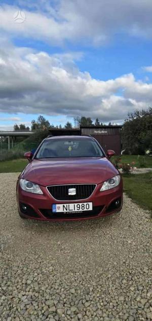 Red SEAT Exeo 2010 in Plunge, with an engine capacity of 1.97 L and mileage of 277 thousand km for 1850 €, photo  on AUTOMOTO.COM.LV