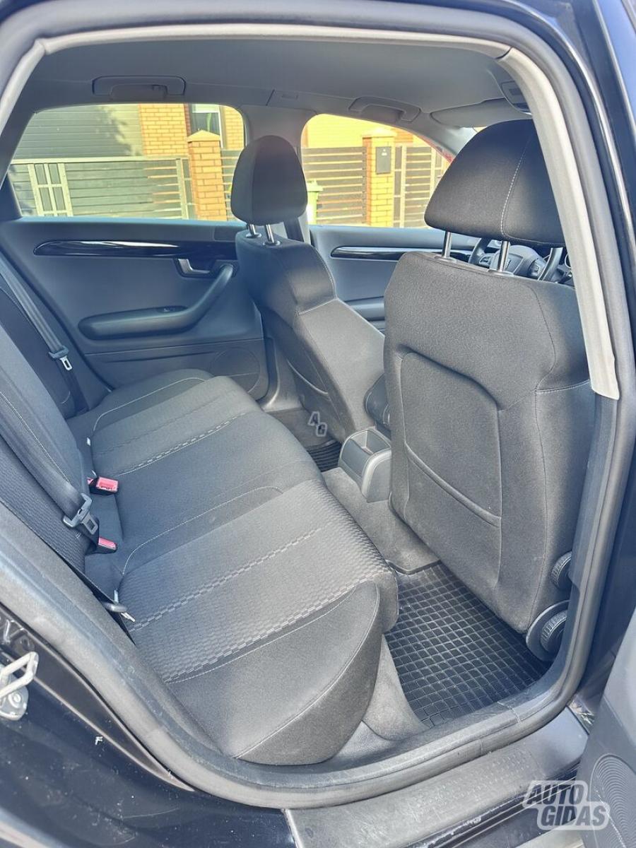 SEAT Exeo 2011 in Klaipeda, with an engine capacity of 1.80 L and mileage of 154 thousand km for 3850 €, photo 18 on AUTOMOTO.COM.LV