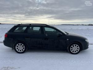 SEAT Exeo 2011 in Klaipeda, with an engine capacity of 2.00 L and mileage of 357 thousand km for 1900 €, photo 5 on AUTOMOTO.COM.LV