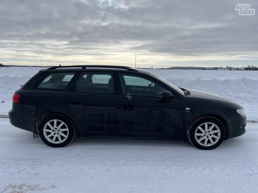 SEAT Exeo 2011 in Klaipeda, with an engine capacity of 2.00 L and mileage of 357 thousand km for 1900 €, photo 5 on AUTOMOTO.COM.LV