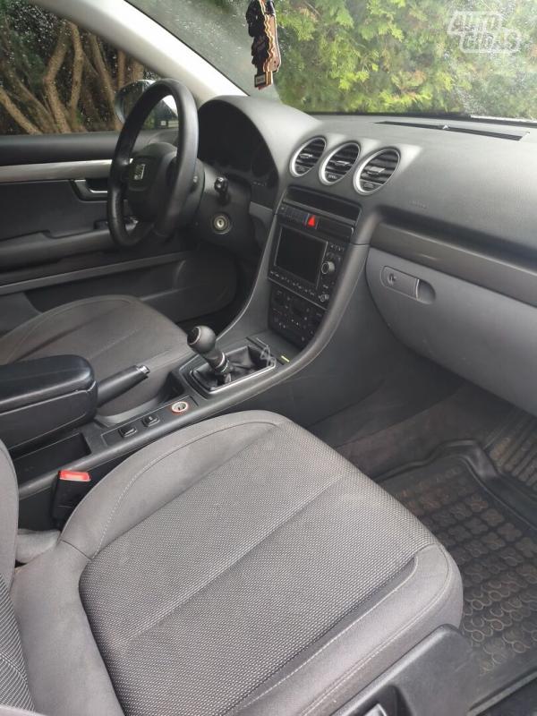 SEAT Exeo 2011 in Kaunas, with an engine capacity of 1.90 L and mileage of 286 thousand km for 2700 €, photo 4 on AUTOMOTO.COM.LV