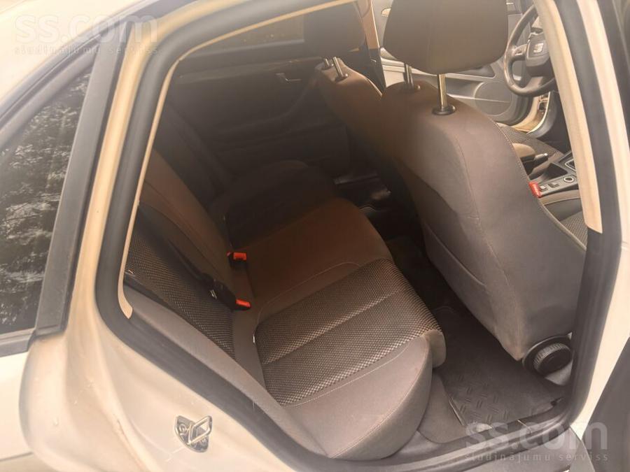 White SEAT Exeo 2012 in Madona, with an engine capacity of 1.80 L and mileage of 291 thousand km for 3299 €, photo 8 on AUTOMOTO.COM.LV