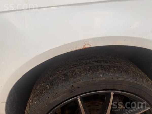 White SEAT Exeo 2012 in Madona, with an engine capacity of 1.80 L and mileage of 291 thousand km for 3299 €, photo 9 on AUTOMOTO.COM.LV