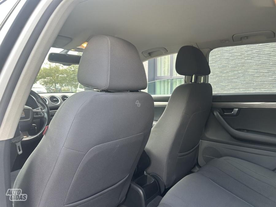 White SEAT Exeo 2010 in Kaunas, with an engine capacity of 2.00 L and mileage of 340 thousand km for 1550 €, photo 9 on AUTOMOTO.COM.LV