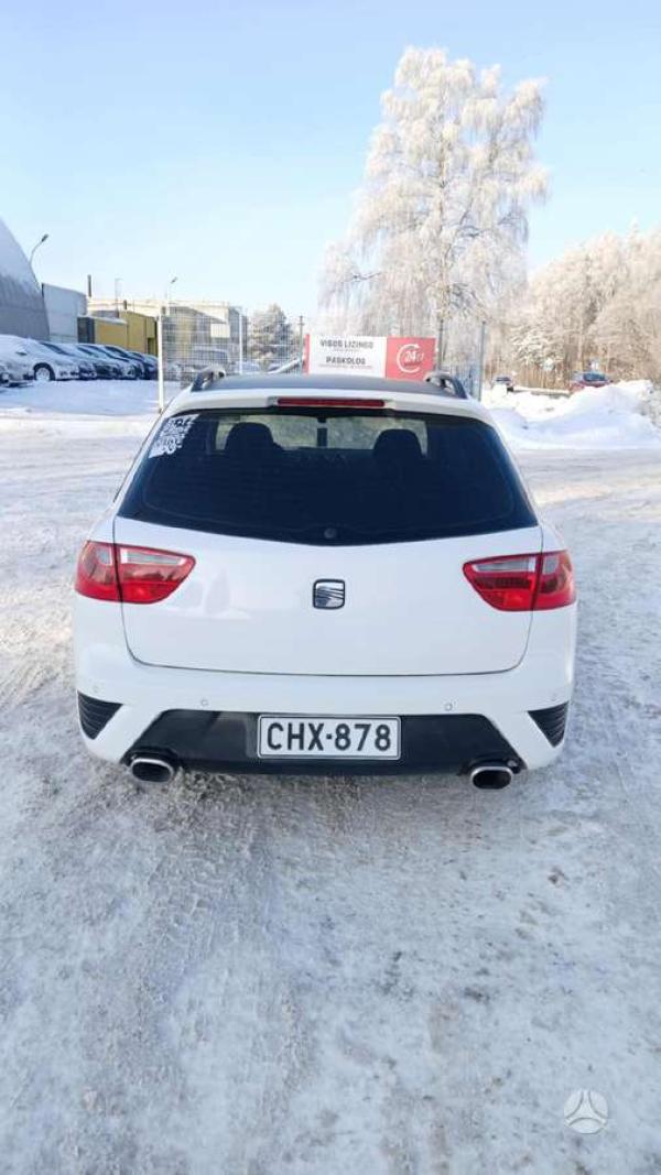 Balts SEAT Exeo 2011 Radviliškis, ar dzinēja tilpumu 2.00 L un nobraukumu 225 tūkst. km par 4350 €, foto 6 vietnē AUTOMOTO.COM.LV