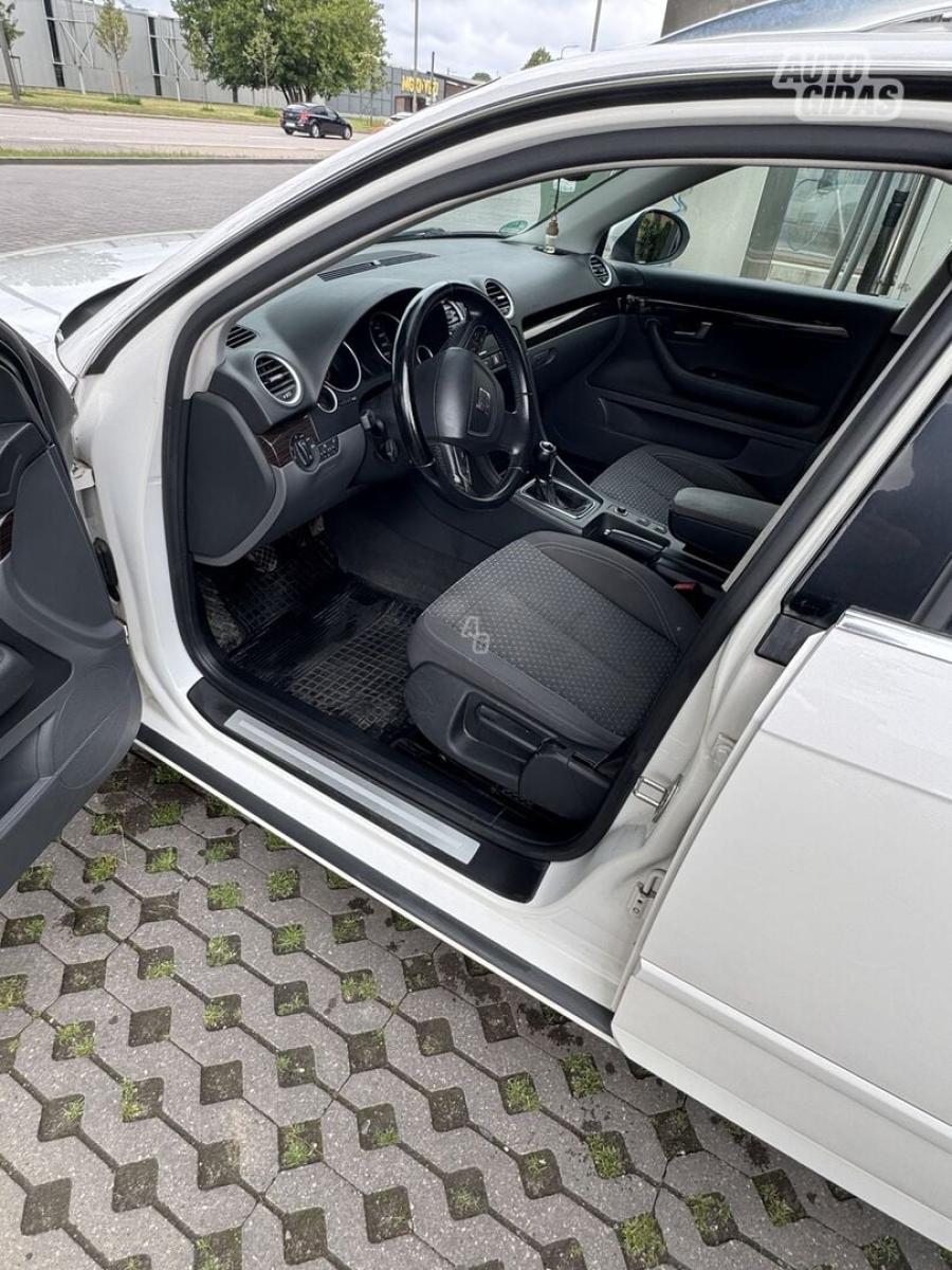 Balts SEAT Exeo 2011 Kauņa, ar dzinēja tilpumu 2.00 L un nobraukumu 283 tūkst. km par 3200 €, foto 7 vietnē AUTOMOTO.COM.LV