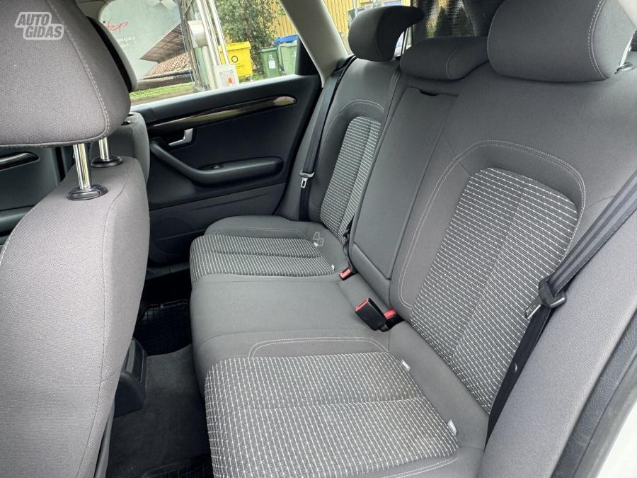 Balts SEAT Exeo 2011 Kauņa, ar dzinēja tilpumu 2.00 L un nobraukumu 283 tūkst. km par 3200 €, foto 16 vietnē AUTOMOTO.COM.LV