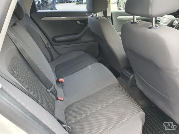 Balts SEAT Exeo 2012 Kauņa, ar dzinēja tilpumu 2.00 L un nobraukumu 280 tūkst. km par 2750 €, foto 10 vietnē AUTOMOTO.COM.LV