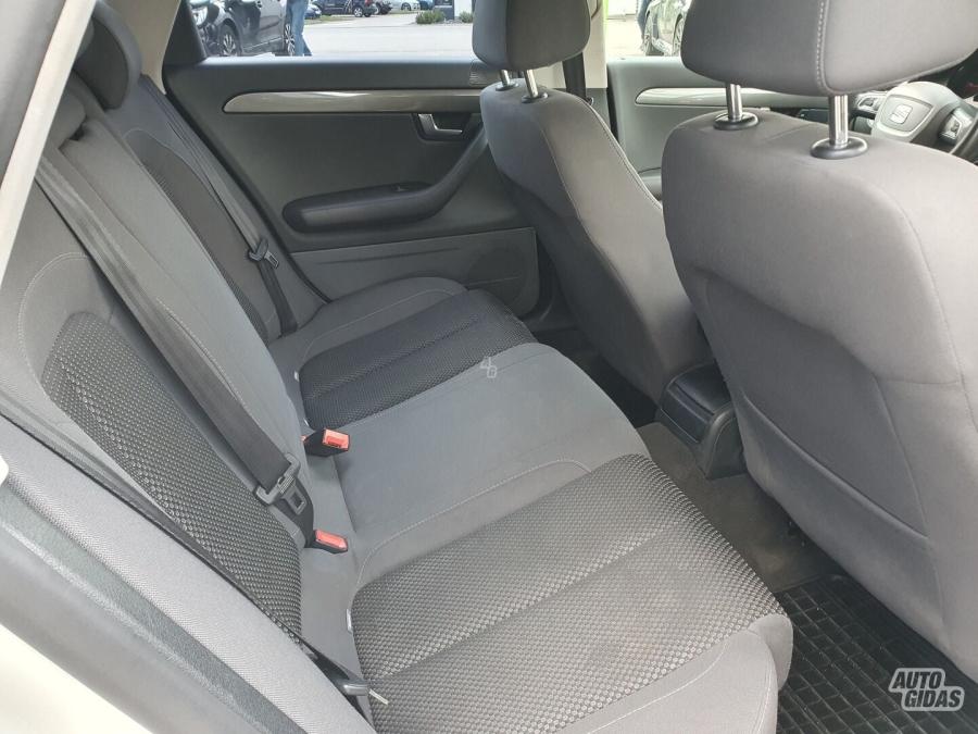 Balts SEAT Exeo 2012 Kauņa, ar dzinēja tilpumu 2.00 L un nobraukumu 280 tūkst. km par 2750 €, foto 10 vietnē AUTOMOTO.COM.LV
