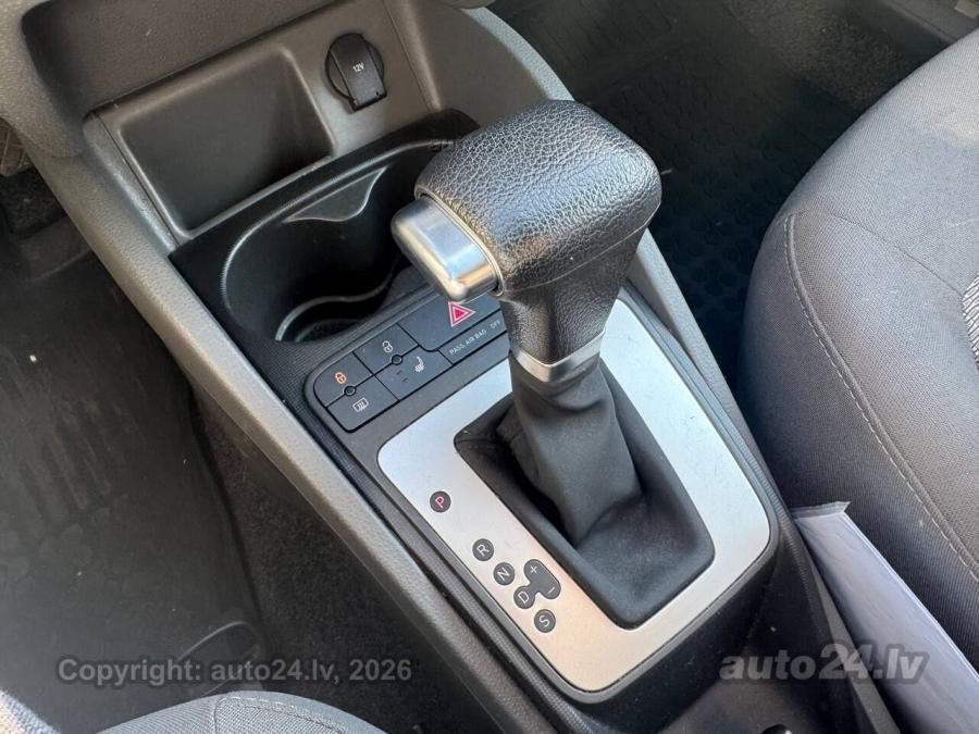 Smilšu krāsa SEAT Ibiza 2011 Narva, ar dzinēja tilpumu 1.20 L un nobraukumu 98 tūkst. km par 4590 €, foto 12 vietnē AUTOMOTO.COM.LV