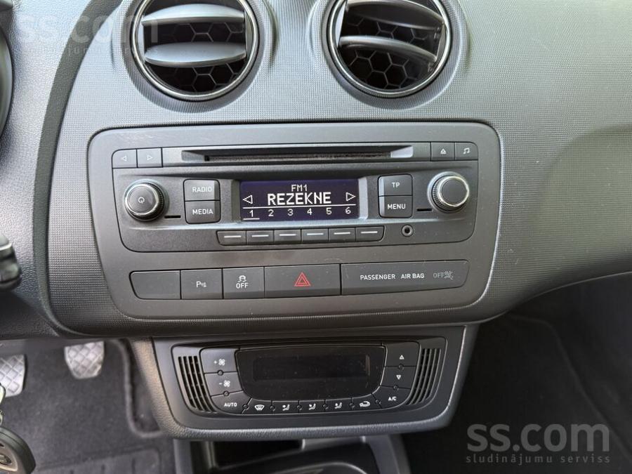 Melns SEAT Ibiza 2015 Ludza, ar dzinēja tilpumu 1.60 L un nobraukumu 0 tūkst. km par 5250 €, foto 14 vietnē AUTOMOTO.COM.LV