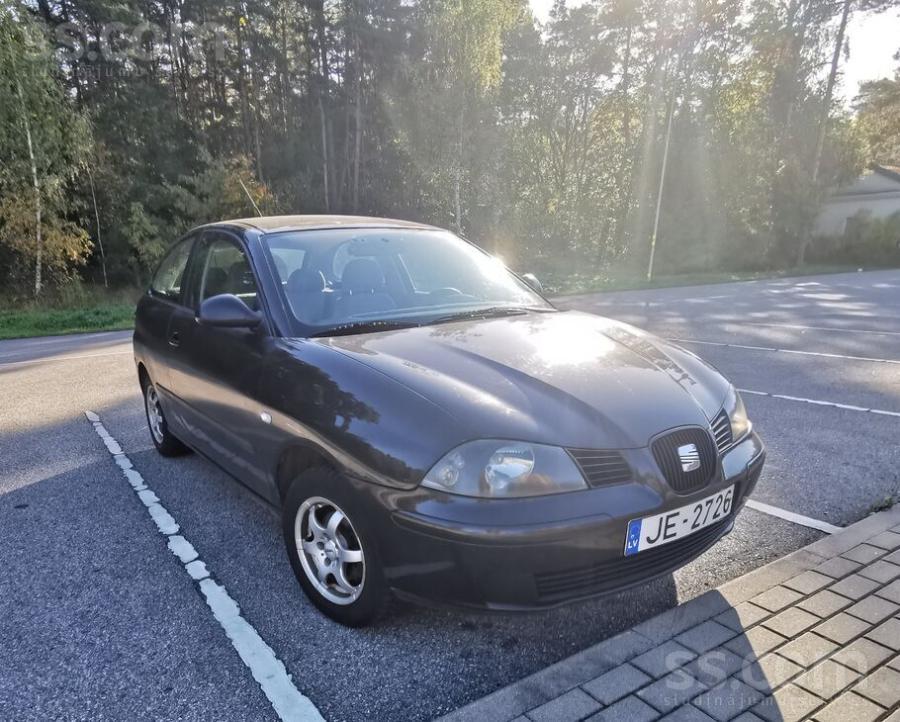 Melns SEAT Ibiza 2003 Rīga, ar dzinēja tilpumu 1.40 L un nobraukumu 0 tūkst. km par 1300 €, foto 1 vietnē AUTOMOTO.COM.LV