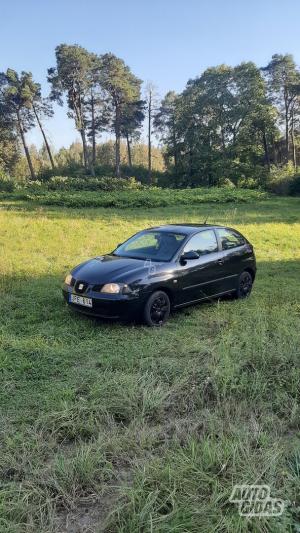 Black SEAT Ibiza 2004 in Varena, with an engine capacity of 1.90 L and mileage of 225 thousand km for 1720 €, photo 1 on AUTOMOTO.COM.LV