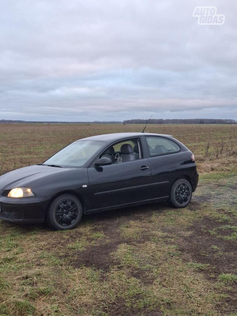 Black SEAT Ibiza 2004 in Varena, with an engine capacity of 1.90 L and mileage of 225 thousand km for 1720 €, photo 10 on AUTOMOTO.COM.LV