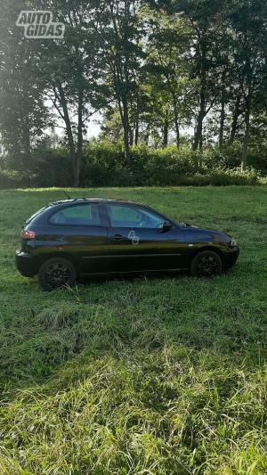 Black SEAT Ibiza 2004 in Varena, with an engine capacity of 1.90 L and mileage of 225 thousand km for 1720 €, photo 13 on AUTOMOTO.COM.LV