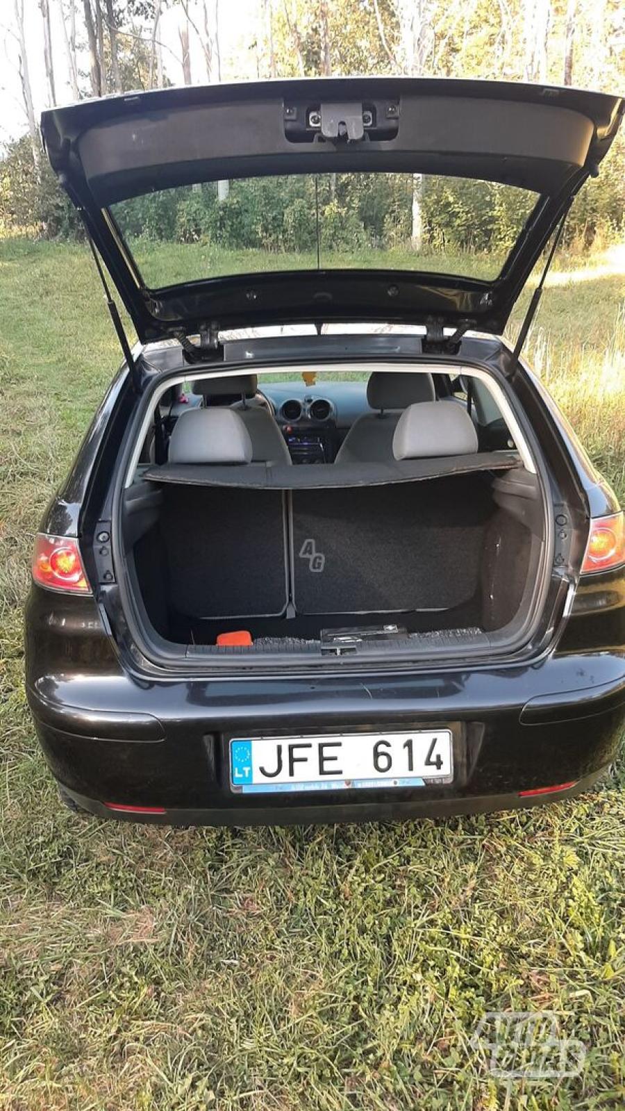 Black SEAT Ibiza 2004 in Varena, with an engine capacity of 1.90 L and mileage of 225 thousand km for 1720 €, photo 14 on AUTOMOTO.COM.LV