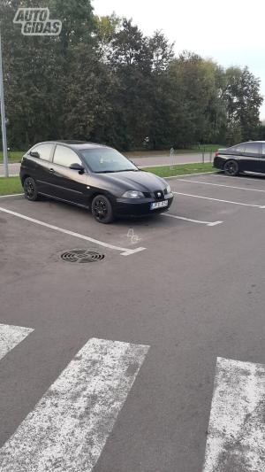 Black SEAT Ibiza 2004 in Varena, with an engine capacity of 1.90 L and mileage of 225 thousand km for 1720 €, photo 19 on AUTOMOTO.COM.LV