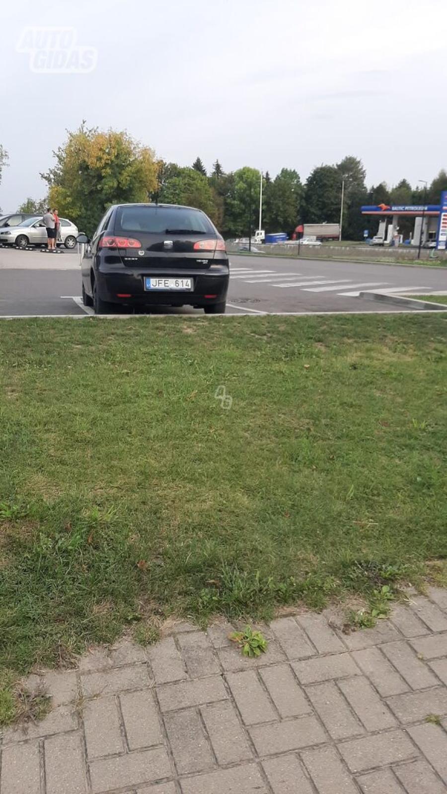 Black SEAT Ibiza 2004 in Varena, with an engine capacity of 1.90 L and mileage of 225 thousand km for 1720 €, photo 28 on AUTOMOTO.COM.LV