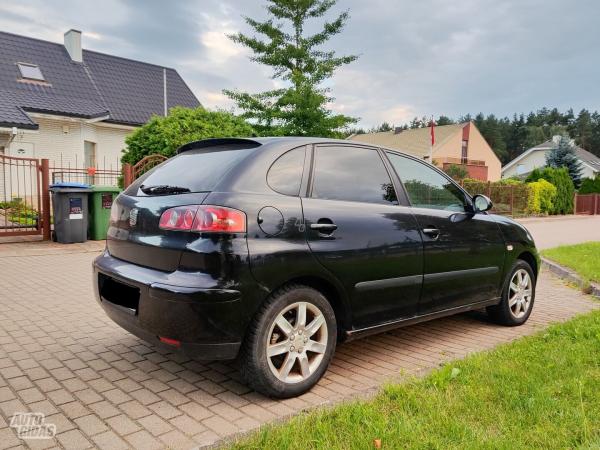 Melns SEAT Ibiza 2005 Viļņa, ar dzinēja tilpumu 1.90 L un nobraukumu 311 tūkst. km par 800 €, foto 5 vietnē AUTOMOTO.COM.LV