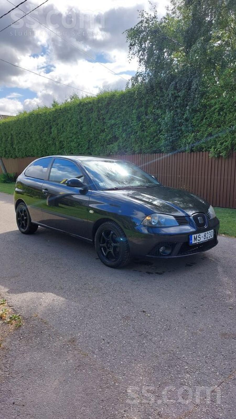 Black SEAT Ibiza 2006 in Riga, with an engine capacity of 1.40 L and mileage of 189 thousand km for 1500 €, photo 7 on AUTOMOTO.COM.LV