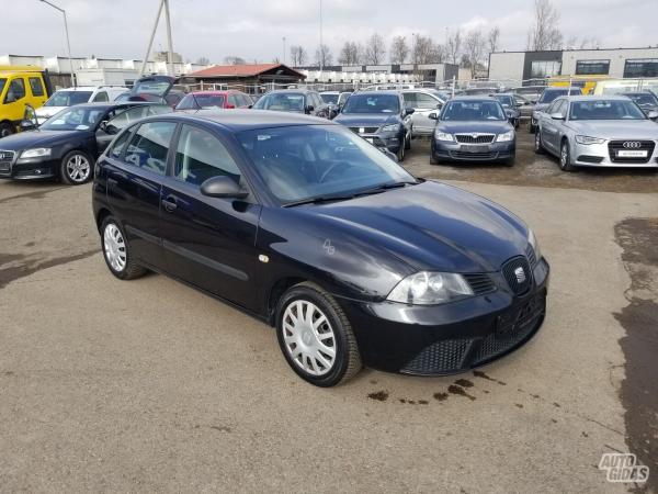 Melns SEAT Ibiza 2006 Kauņa, ar dzinēja tilpumu 1.40 L un nobraukumu 245 tūkst. km par 1550 €, foto 3 vietnē AUTOMOTO.COM.LV