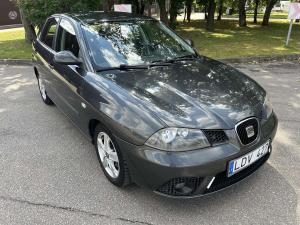Black SEAT Ibiza 2008 in Kaunas, with an engine capacity of 1.42 L and mileage of 277 thousand km for 1400 €, photo 3 on AUTOMOTO.COM.LV