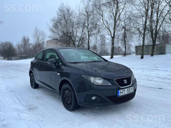 Black SEAT Ibiza 2009 in Riga, with an engine capacity of 1.40 L and mileage of 220 thousand km for 2200 €, photo 2 on AUTOMOTO.COM.LV