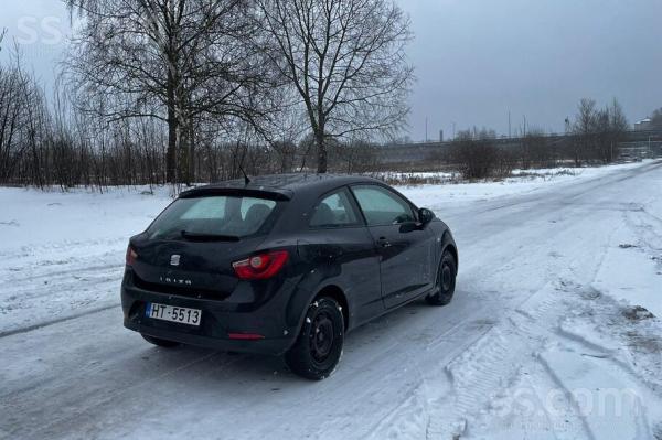 Black SEAT Ibiza 2009 in Riga, with an engine capacity of 1.40 L and mileage of 220 thousand km for 2200 €, photo 4 on AUTOMOTO.COM.LV