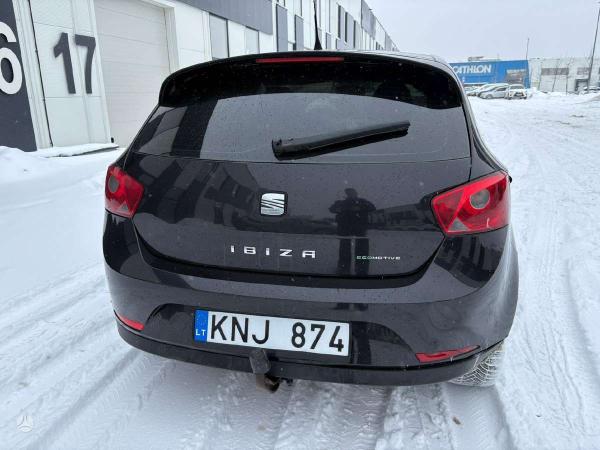 Black SEAT Ibiza 2009 in Vilnius, with an engine capacity of 1.42 L and mileage of 287 thousand km for 1600 €, photo 6 on AUTOMOTO.COM.LV