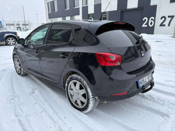 Black SEAT Ibiza 2009 in Vilnius, with an engine capacity of 1.42 L and mileage of 287 thousand km for 1600 €, photo 5 on AUTOMOTO.COM.LV