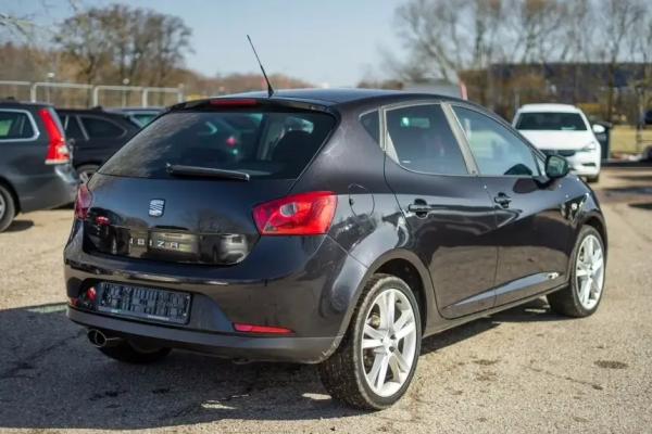 Melns SEAT Ibiza 2009 Liepāja, ar dzinēja tilpumu 1.60 L un nobraukumu 208 tūkst. km par 4350 €, foto 4 vietnē AUTOMOTO.COM.LV
