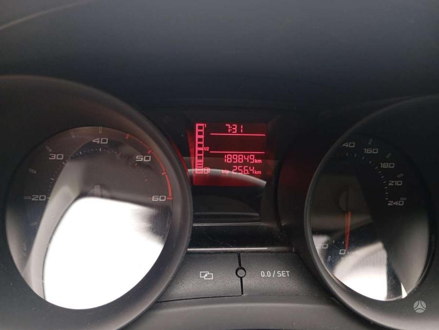 Melns SEAT Ibiza 2009 Šauļi, ar dzinēja tilpumu 1.42 L un nobraukumu 190 tūkst. km par 1350 €, foto 7 vietnē AUTOMOTO.COM.LV