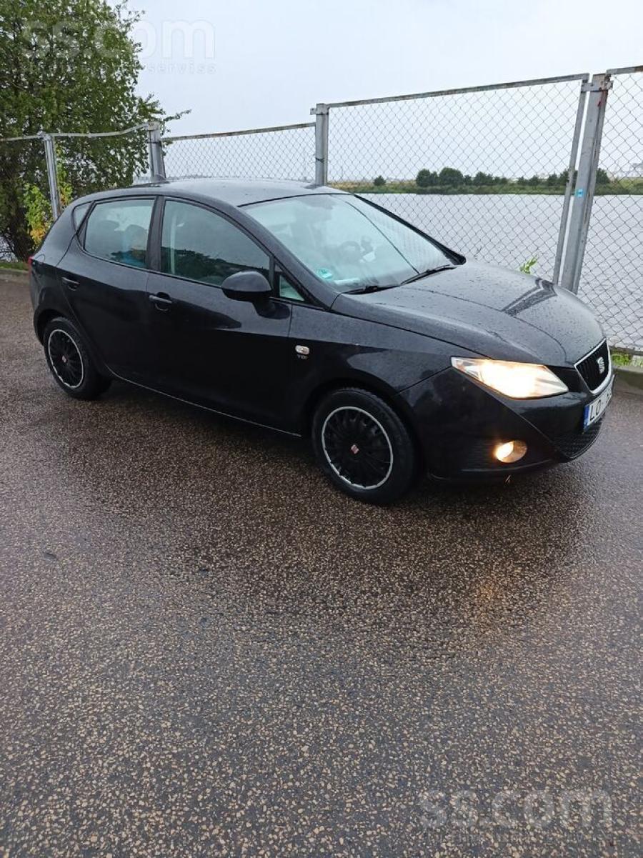 Black SEAT Ibiza 2009 in Riga, with an engine capacity of 1.90 L and mileage of 270 thousand km for 2000 €, photo 3 on AUTOMOTO.COM.LV