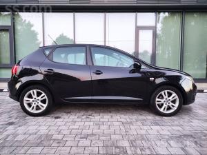 Black SEAT Ibiza 2009 in Riga, with an engine capacity of 1.90 L and mileage of 282 thousand km for 2590 €, photo 7 on AUTOMOTO.COM.LV