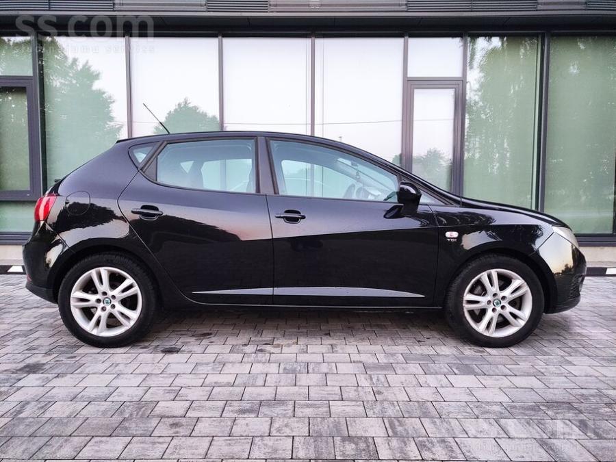 Black SEAT Ibiza 2009 in Riga, with an engine capacity of 1.90 L and mileage of 282 thousand km for 2590 €, photo 7 on AUTOMOTO.COM.LV