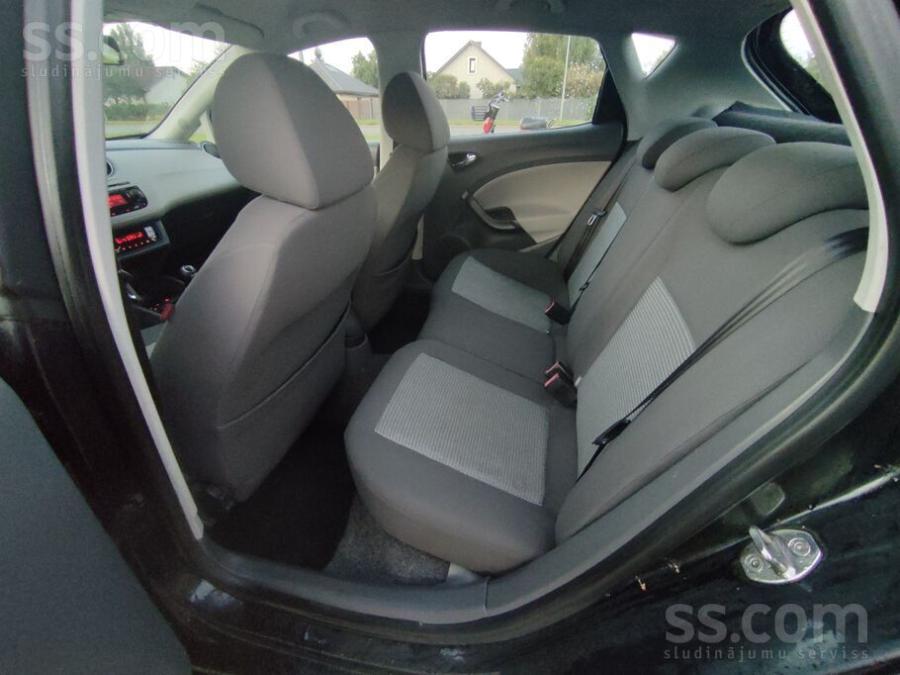 Black SEAT Ibiza 2009 in Riga, with an engine capacity of 1.90 L and mileage of 282 thousand km for 2590 €, photo 10 on AUTOMOTO.COM.LV