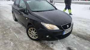 Black SEAT Ibiza 2010 in Marijampole, with an engine capacity of 1.20 L and mileage of 220 thousand km for 2950 €, photo 3 on AUTOMOTO.COM.LV