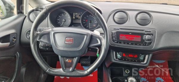 Black SEAT Ibiza 2010 in Daugavpils, with an engine capacity of 1.40 L and mileage of 159 thousand km for 5550 €, photo 6 on AUTOMOTO.COM.LV