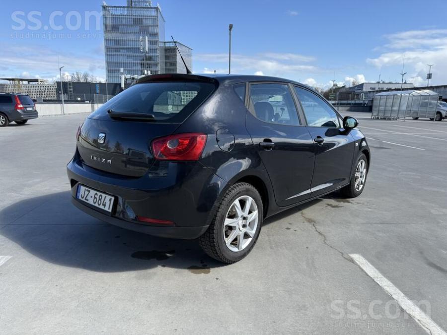 Melns SEAT Ibiza 2010 Rīga, ar dzinēja tilpumu 1.60 L un nobraukumu 227 tūkst. km par 1999 €, foto 3 vietnē AUTOMOTO.COM.LV