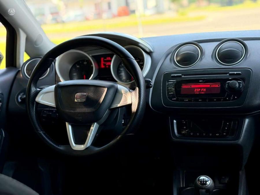 Melns SEAT Ibiza 2010 Kauņa, ar dzinēja tilpumu 1.90 L un nobraukumu 277 tūkst. km par 3000 €, foto 12 vietnē AUTOMOTO.COM.LV