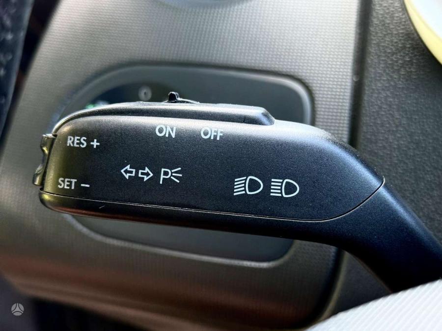 Melns SEAT Ibiza 2010 Kauņa, ar dzinēja tilpumu 1.90 L un nobraukumu 277 tūkst. km par 3000 €, foto 16 vietnē AUTOMOTO.COM.LV