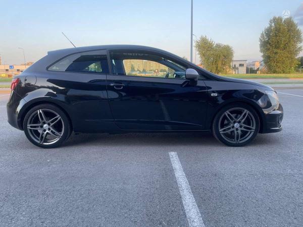 Melns SEAT Ibiza 2010 Kauņa, ar dzinēja tilpumu 1.39 L un nobraukumu 148 tūkst. km par 6090 €, foto 3 vietnē AUTOMOTO.COM.LV