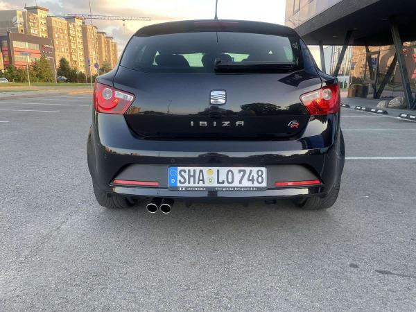 Melns SEAT Ibiza 2010 Kauņa, ar dzinēja tilpumu 1.39 L un nobraukumu 148 tūkst. km par 6090 €, foto 5 vietnē AUTOMOTO.COM.LV