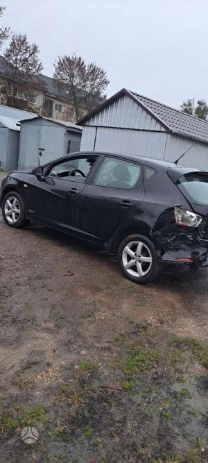 Melns SEAT Ibiza 2012 Kauņa, ar dzinēja tilpumu 1.20 L un nobraukumu 254 tūkst. km par 1200 €, foto 7 vietnē AUTOMOTO.COM.LV