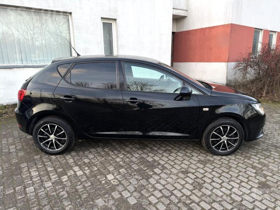 Melns SEAT Ibiza 2014 Rīga, ar dzinēja tilpumu 1.60 L un nobraukumu 185 tūkst. km par 3399 €, foto 4 vietnē AUTOMOTO.COM.LV