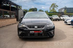 Black SEAT Ibiza 2018 in Riga, with an engine capacity of 1.00 L and mileage of 0 thousand km for 8890 €, photo 3 on AUTOMOTO.COM.LV